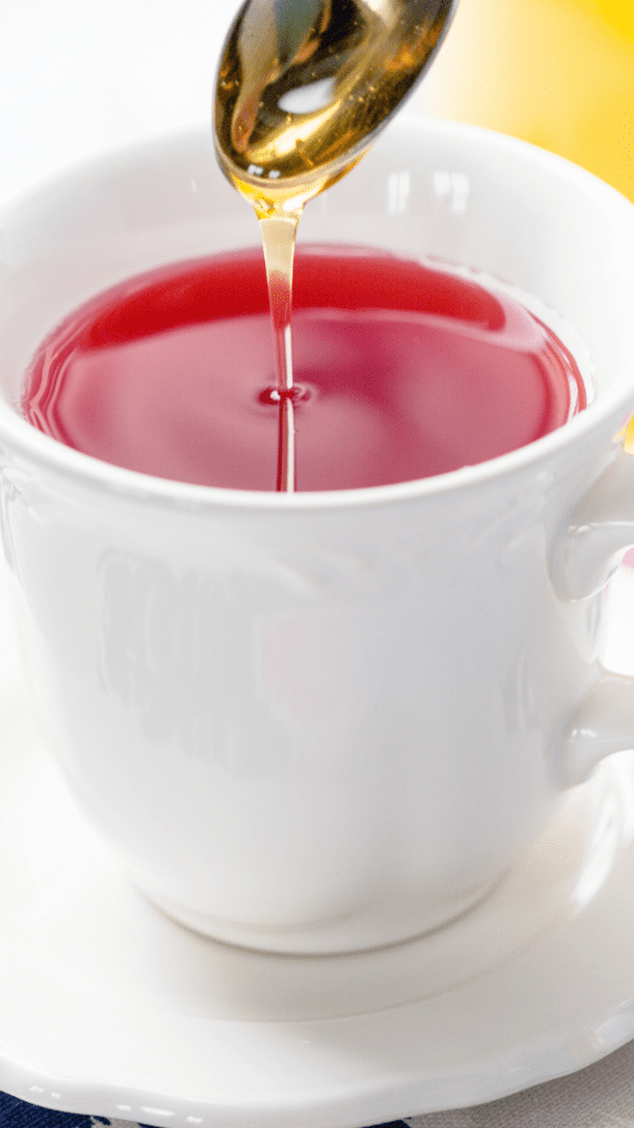Metabolism Boosting White Tea with Cranberry and Honey