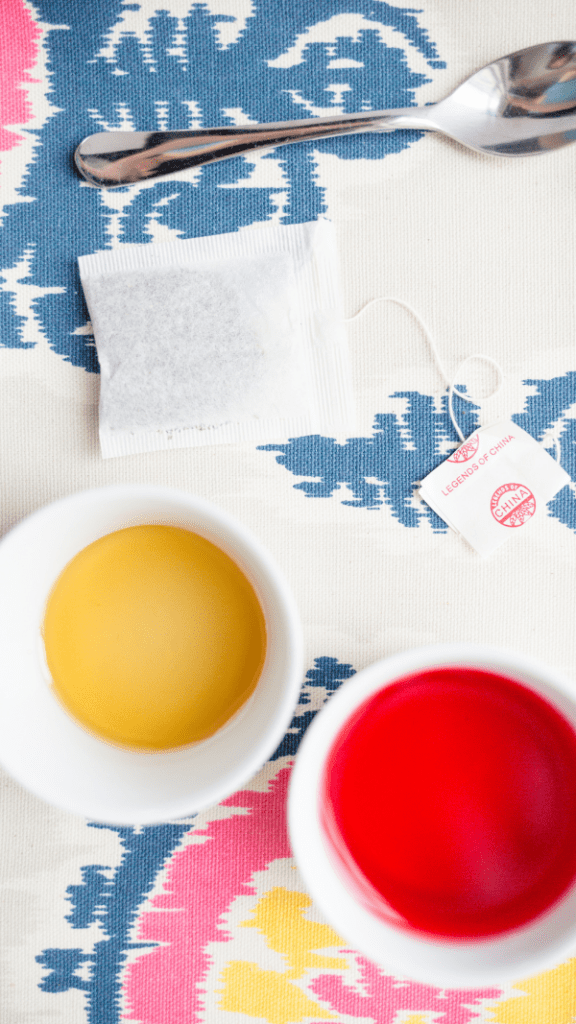 Metabolism Boosting White Tea with Cranberry and Honey