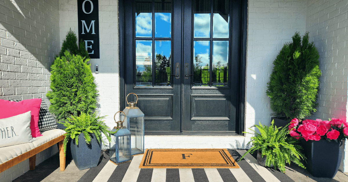Get Inspired: Farmhouse Front Porch Ideas For Spring – Our Farmer House ...